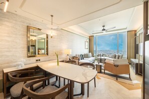 Two Bedroom Suite | Vista para a cidade