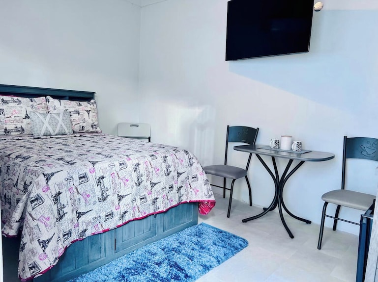 Cozy Studio #5 With Pool Near Beach Vrbo - Nassau