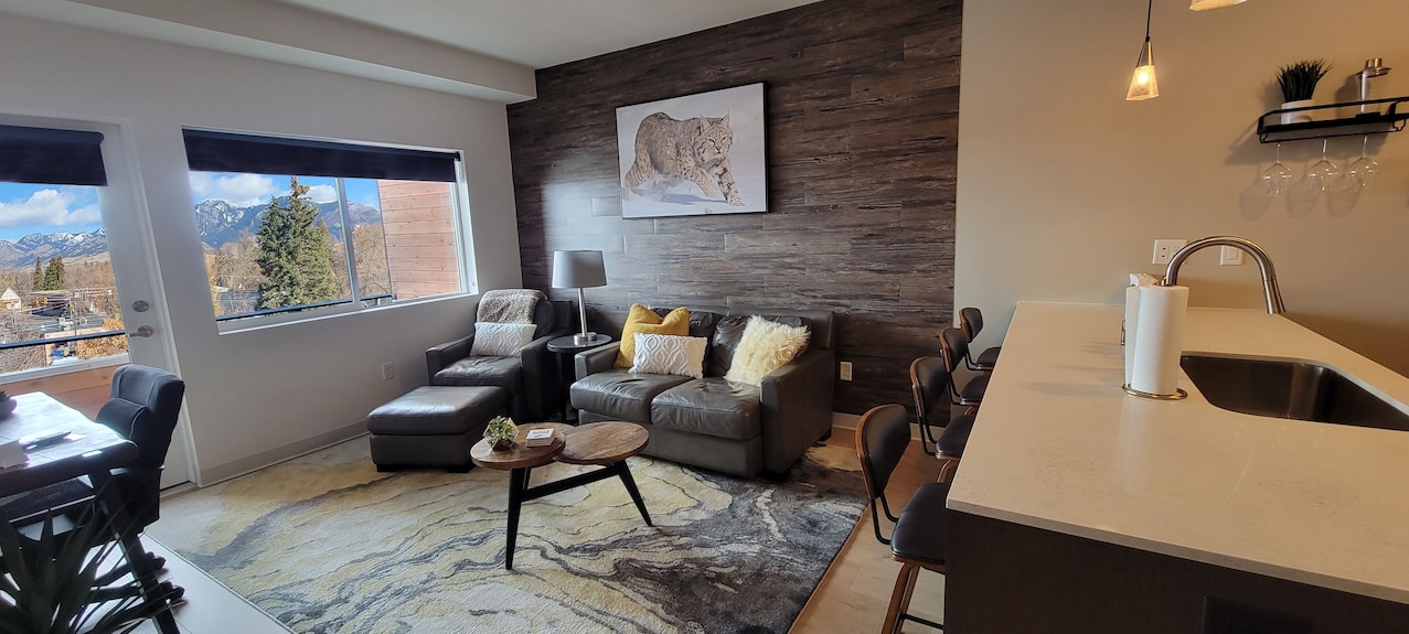 Bozeman Winter Getaway: Heated Garage + Mountain Views! - 博茲曼市