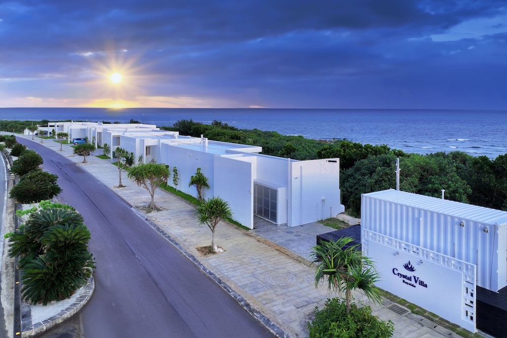 Crystal Villa Bayside - Okinawa