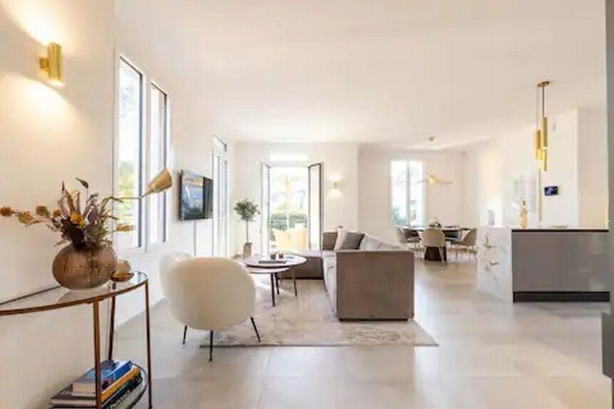 Beautiful And Luxurious Villa On Cap D Antibes - Antibes