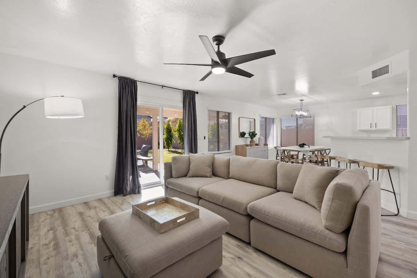 Sun-drenched Terrace: Chic W/grille, Firepit, Pool - Avondale, AZ