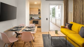 Quarto quádruplo família, cozinha, vista para o jardim | 1 quarto, frigobar, cofres nos quartos, quartos à prova de som