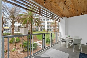 Apartamento em Condomínio Fechado, 2 quartos (313) | Terraço/pátio interior