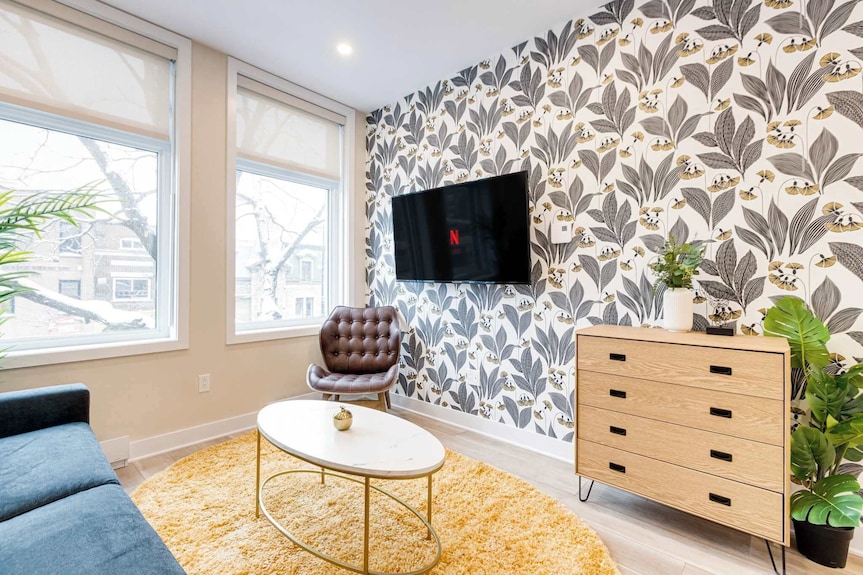 M11 | Mount-royal Suites: 1br + Sofa Bed - 24 - Montreal