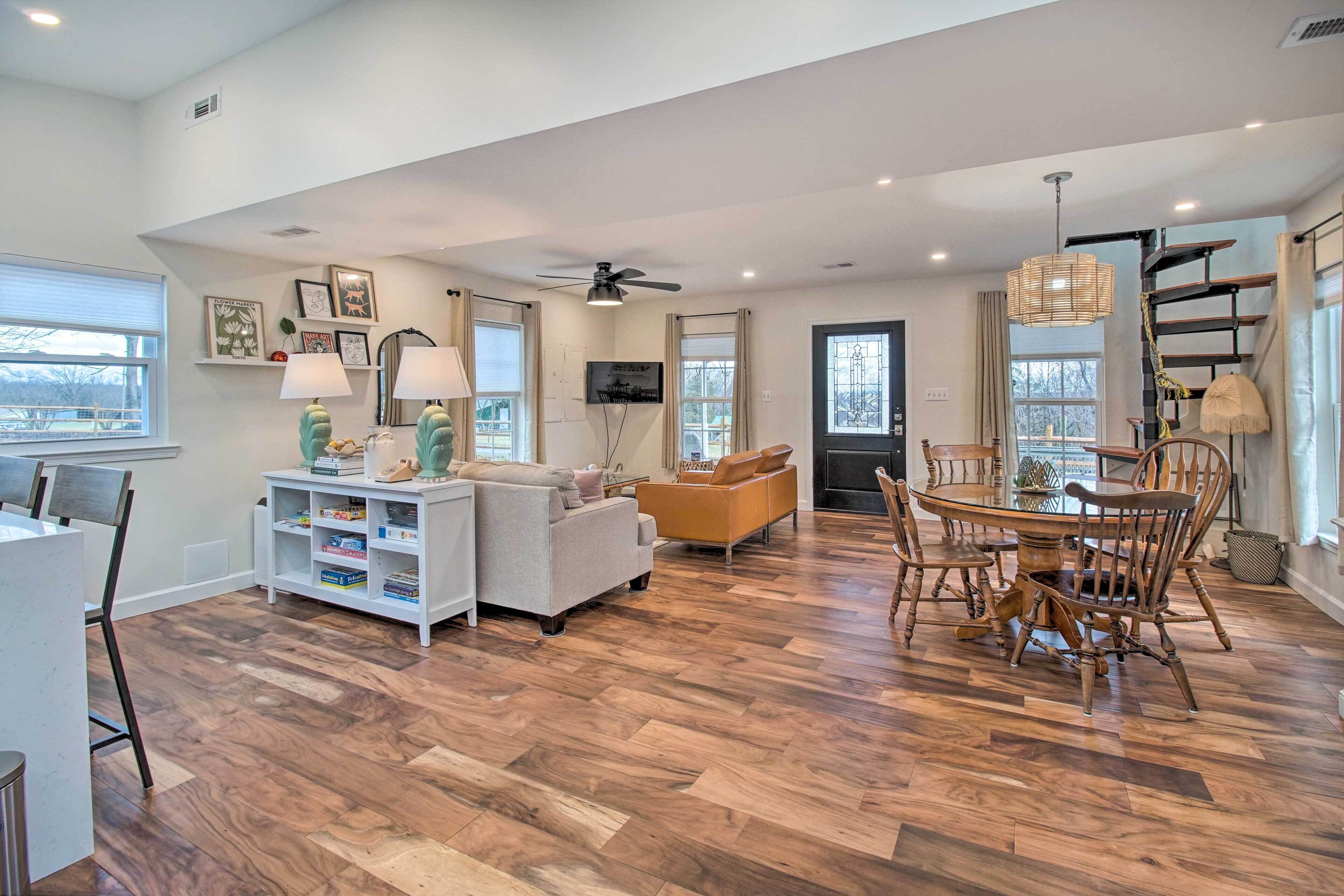 Fire Pit & Patio: Front Royal Vacation Rental! - Front Royal, VA