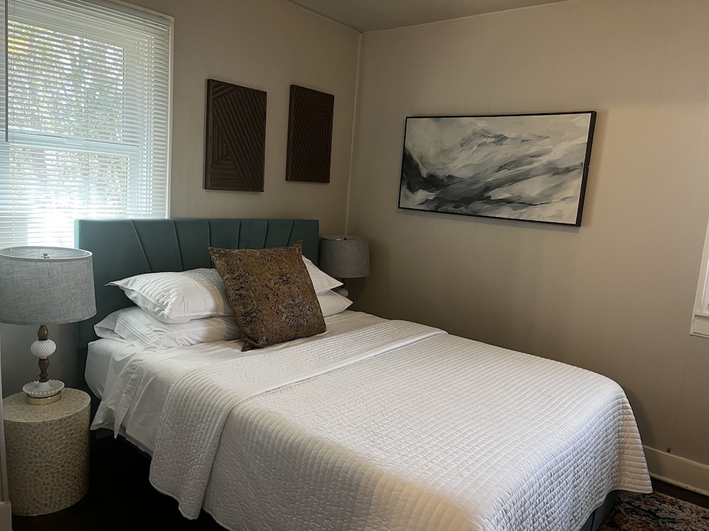 Cozy Hideaway Next To Downtown Cheyenne, Crmc - Cheyenne, WY