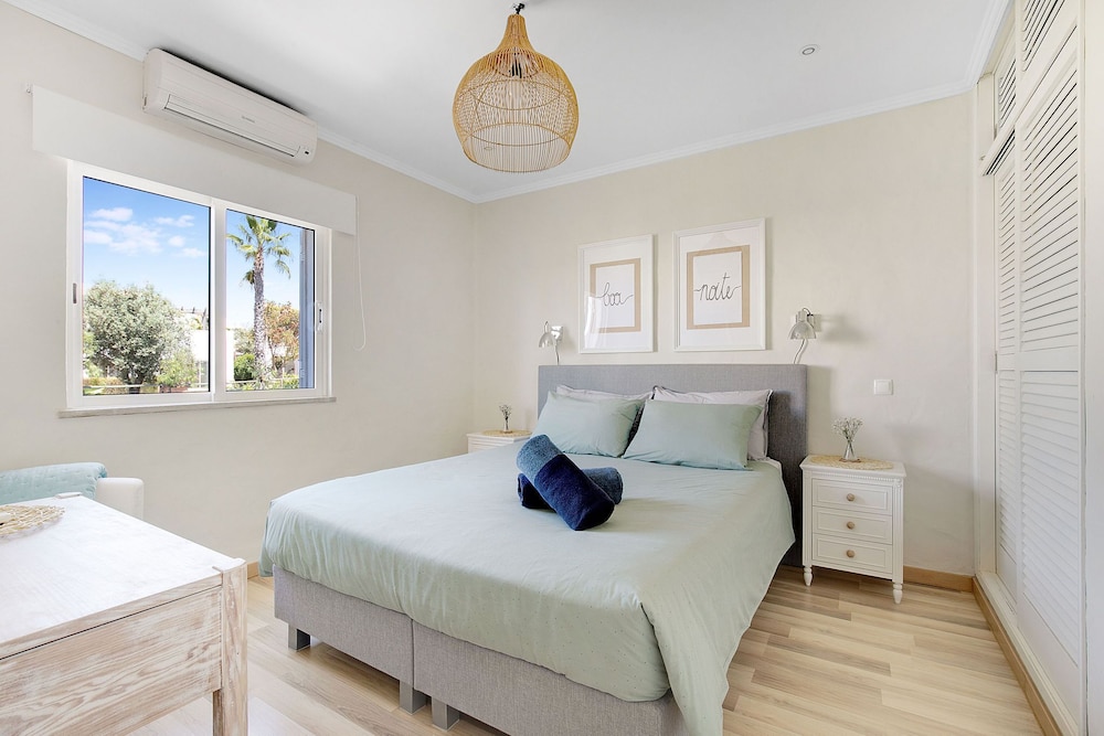 Fabulous One Bedroom Apartment In Beautiful Resort - Carvoeiro