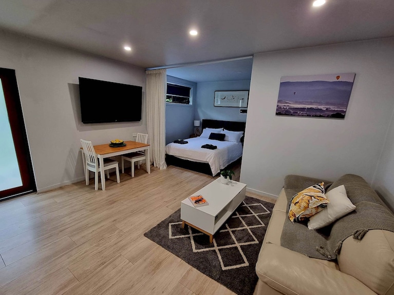 Romantic Getaway With Amazing Mountain Views - Melbourne