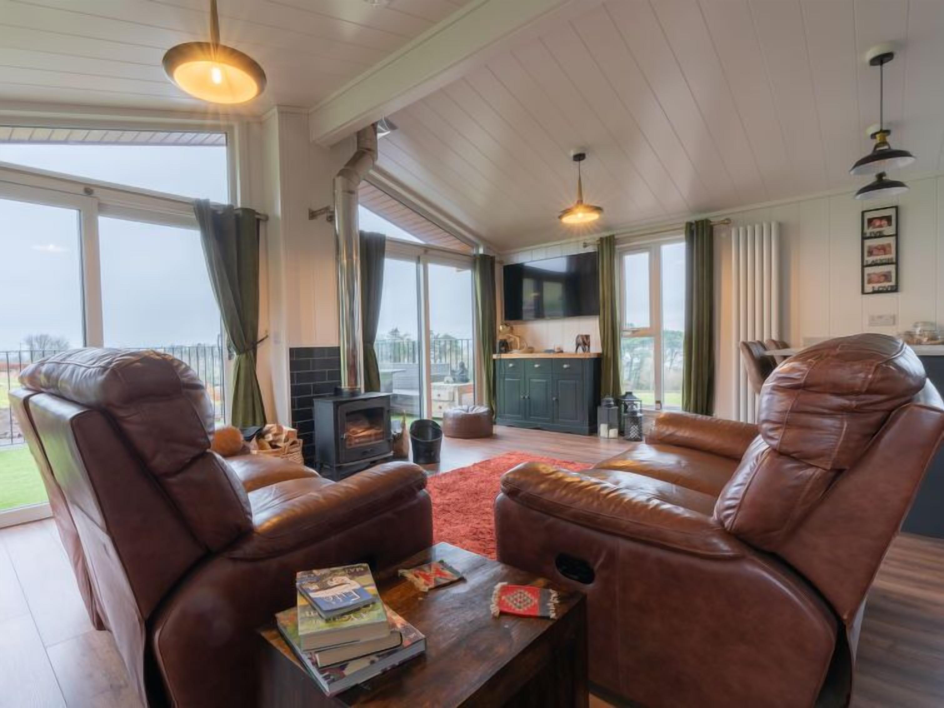 Loch Leven Lodge 25 East By Interhome - Kinross