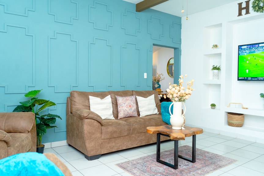 Top Rated Home In Quezaltepeque, Only 15 Min Away From San Salvador - La Libertad