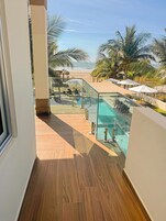 Quarto casal conforto, terraço, vista para o mar | Individualmente decorados, Wi-Fi de cortesia, roupa de cama