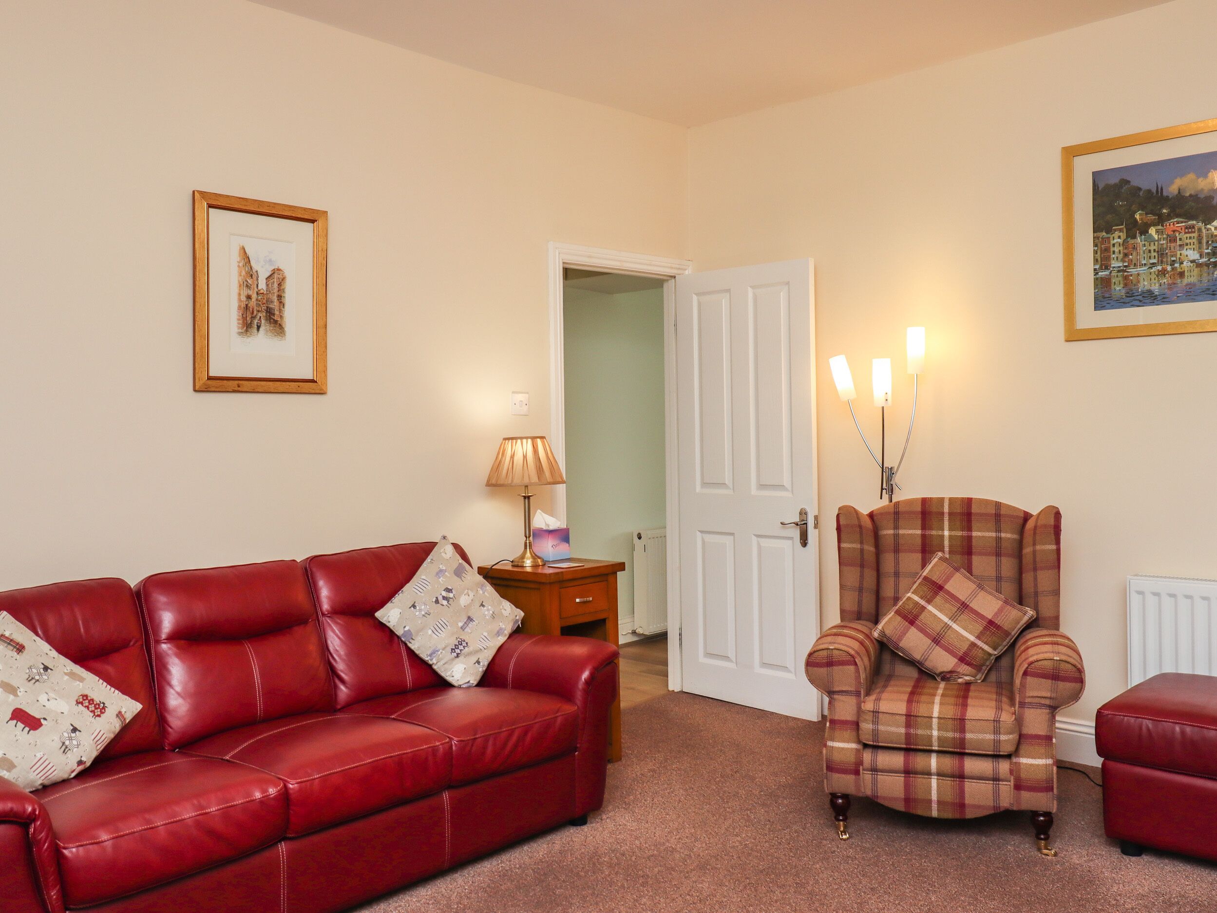 Creel Cottage, Blackwood Street, Pet Friendly, With A Garden In Amble - Alnwick