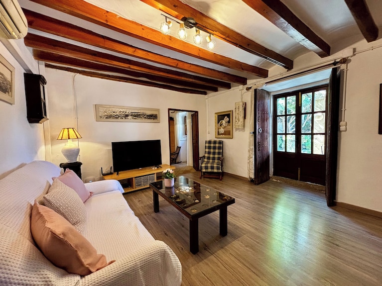 Nice Country House With Pool In Es Capdella's City - Magaluf