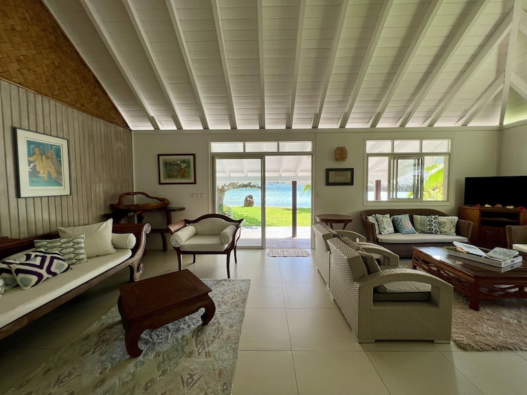 Villa Ohana - 4br Beachfront Villa - French Polynesia