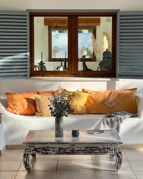 Los Sentidos. Fuente Del Gallo - Conil de la Frontera