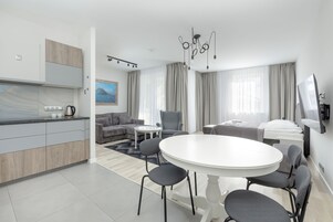 Apartamento Superior | Secretária, Wi-fi grátis, roupa de cama fornecida 