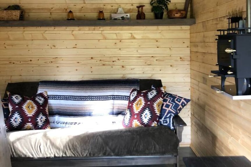 Pine Place With Dome, Solar Off-grid, Sauna & Pool - Manitoba