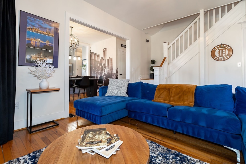 Home Detroit Beautiful Historic - Detroit, MI