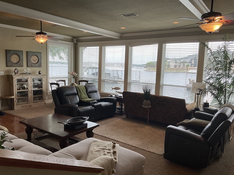 Juniper View ️ Serene Cove ️ Deepwater Dock For Your Boats - Possum Kingdom Lake, TX