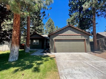 Bend Vacation Rentals, Oregon: house rentals & more | Vrbo