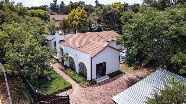Spanish House - Centurion