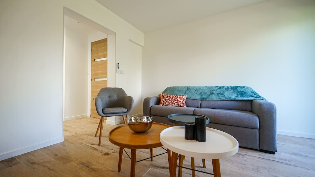 The Semnoz, Charming Apartment For 2 People Close To The Lake! - Sévrier