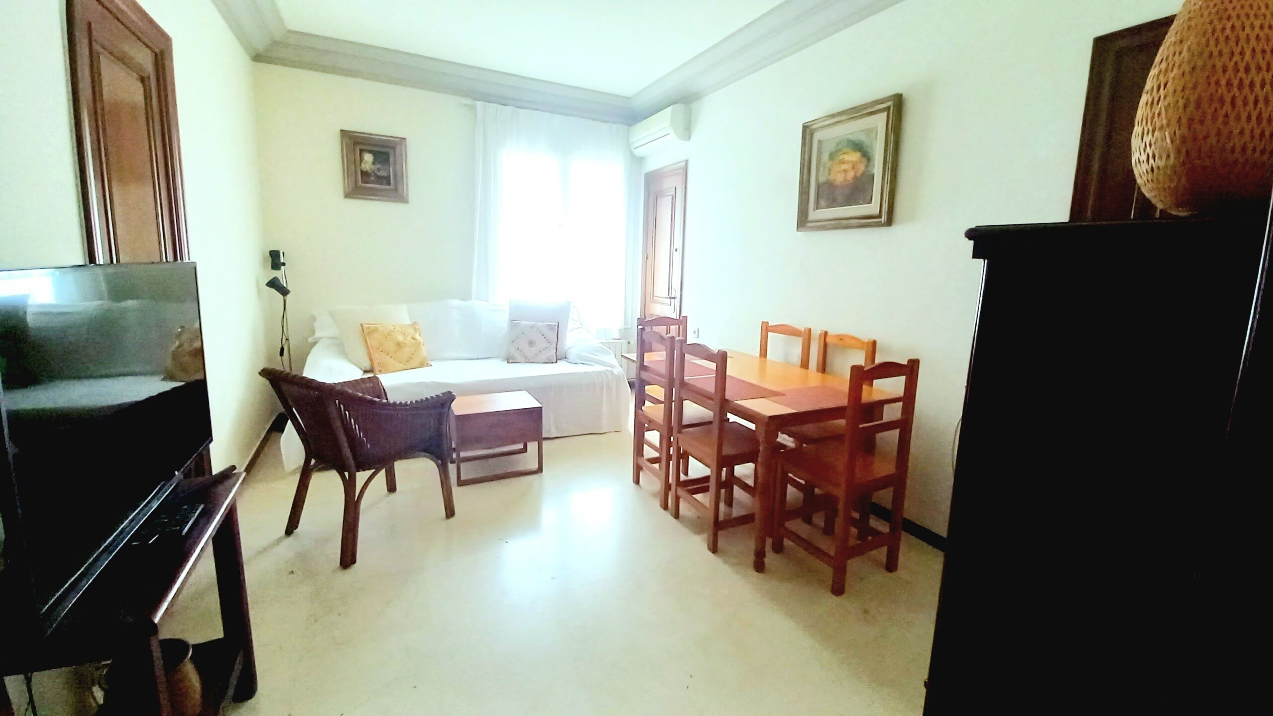 Apartment For 3 In Villa, Garden, Pool, Satellite Tv, 10 Minutes Walk To The Beach - Torredembarra