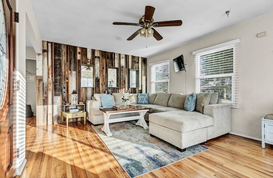 Rustic Coastal Retreat In Sunset Cliffs - 3bed/2ba - Liberty Station - San Diego