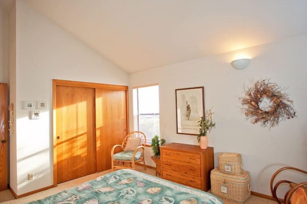 Boccabella - Quite South Side Location, Expansive Views. - Bodega Bay, CA