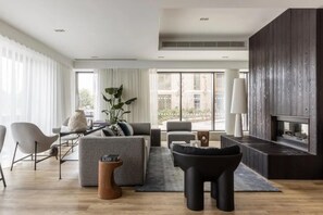 Apartamento, 1 cama Queen | Parte interna