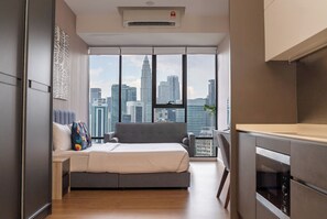 Estúdio empresarial | Roupas de cama premium, Wi-Fi de cortesia