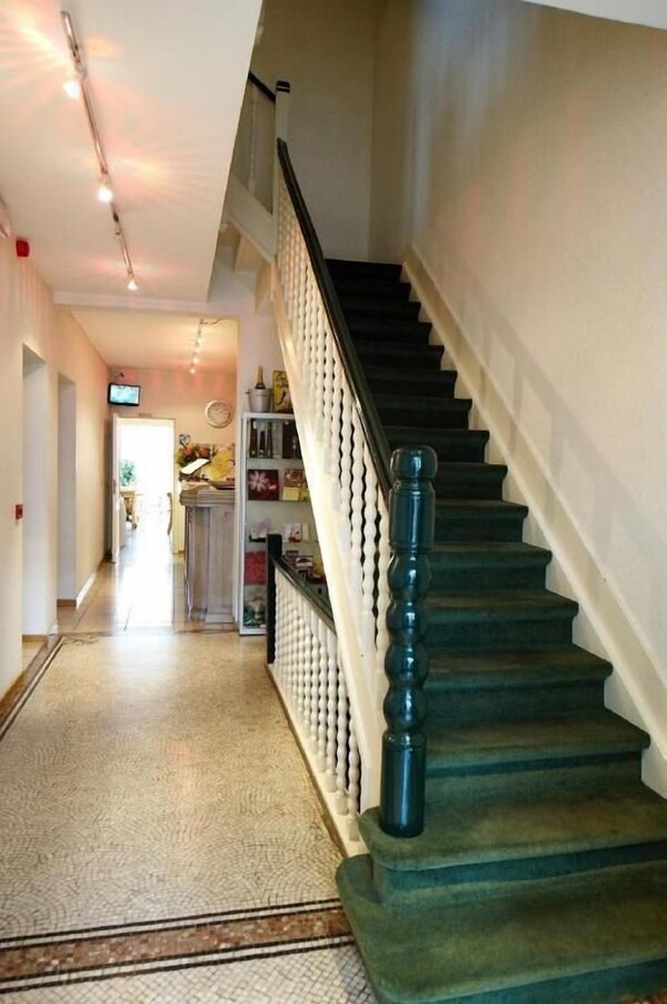 Hotel La Roseraie - Jette