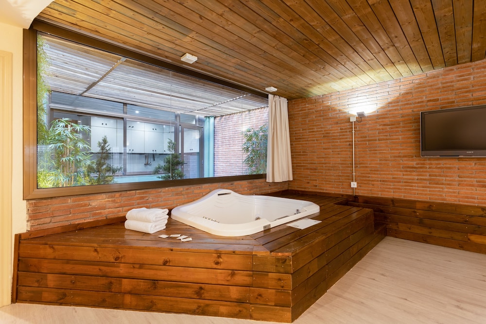 Hospedium Apartamentos Dv - Barcelona