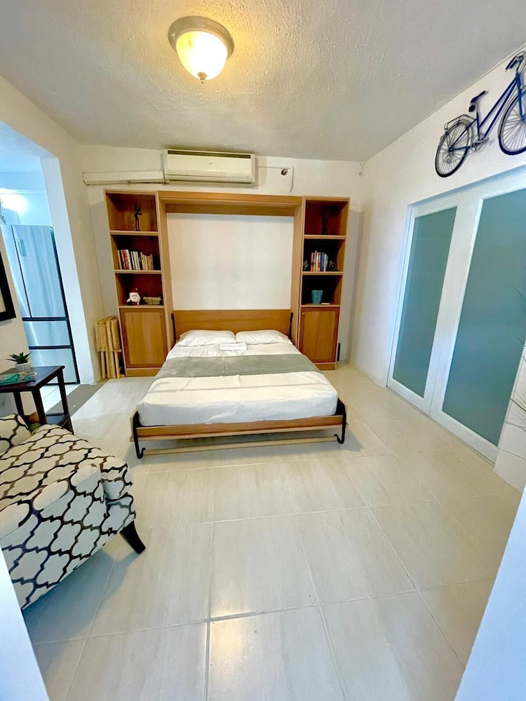 Cuesta Vieja - Aguadilla