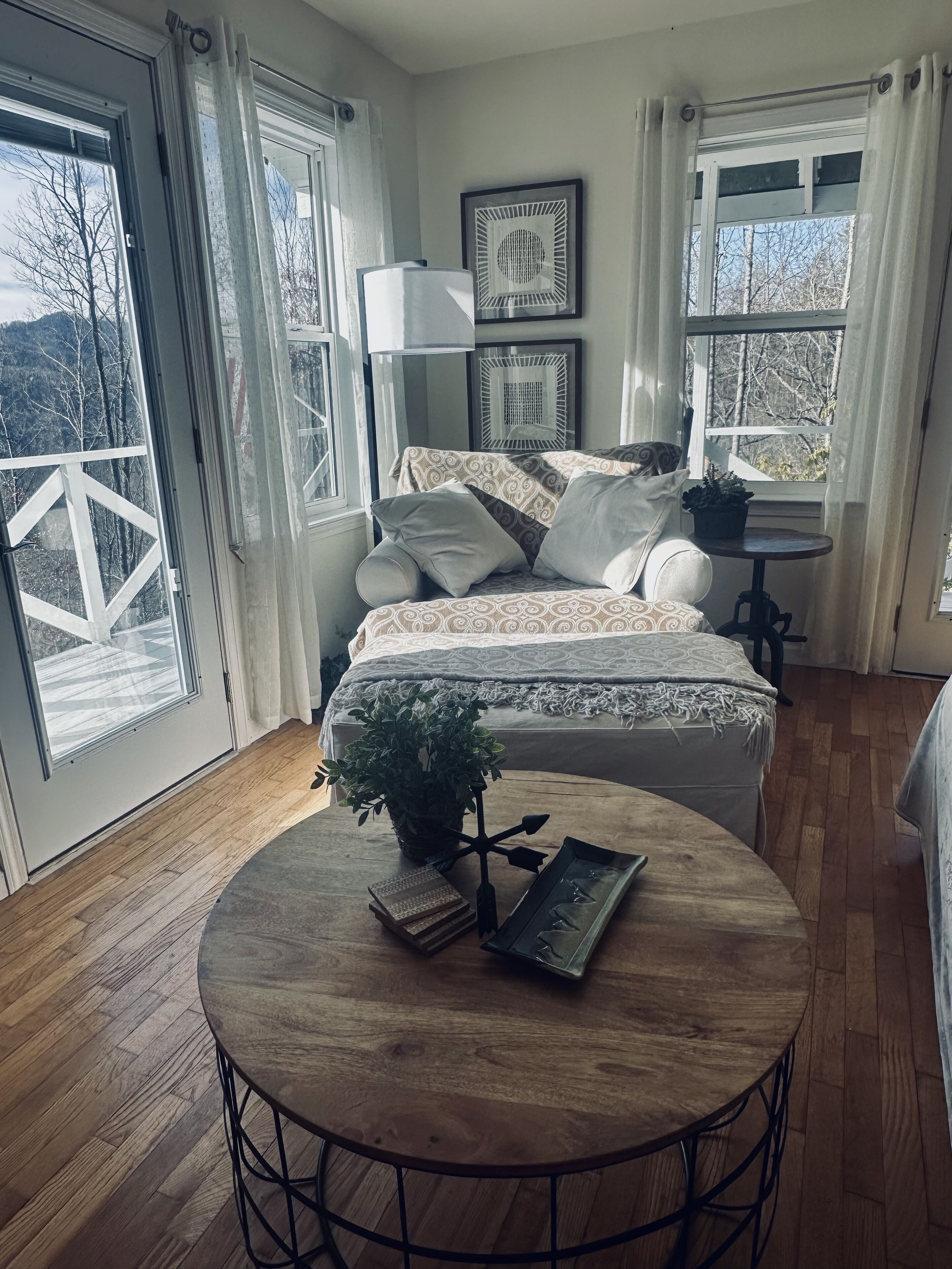 Cowee Cliff House - Franklin, NC