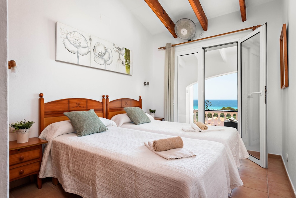 Villa Los Pinos By Escape Home - Cala Galdana