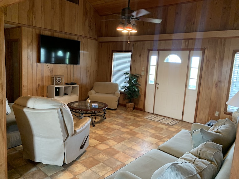 Loose Change - Coastal Realty Group - Louisiana