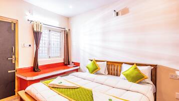 Quarto casal luxo | Wi-Fi de cortesia