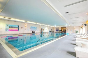 Piscina interior