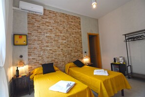 Quarto Duplo Comfort | Minibar, cofre no quarto, Wi-fi grátis, roupa de cama fornecida 