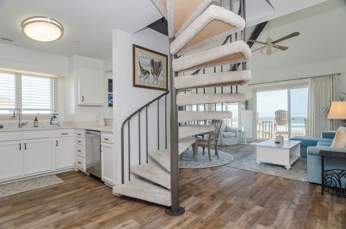 Stunning 2-story Condo In Wrightsville Dunes! - Wilmington, NC