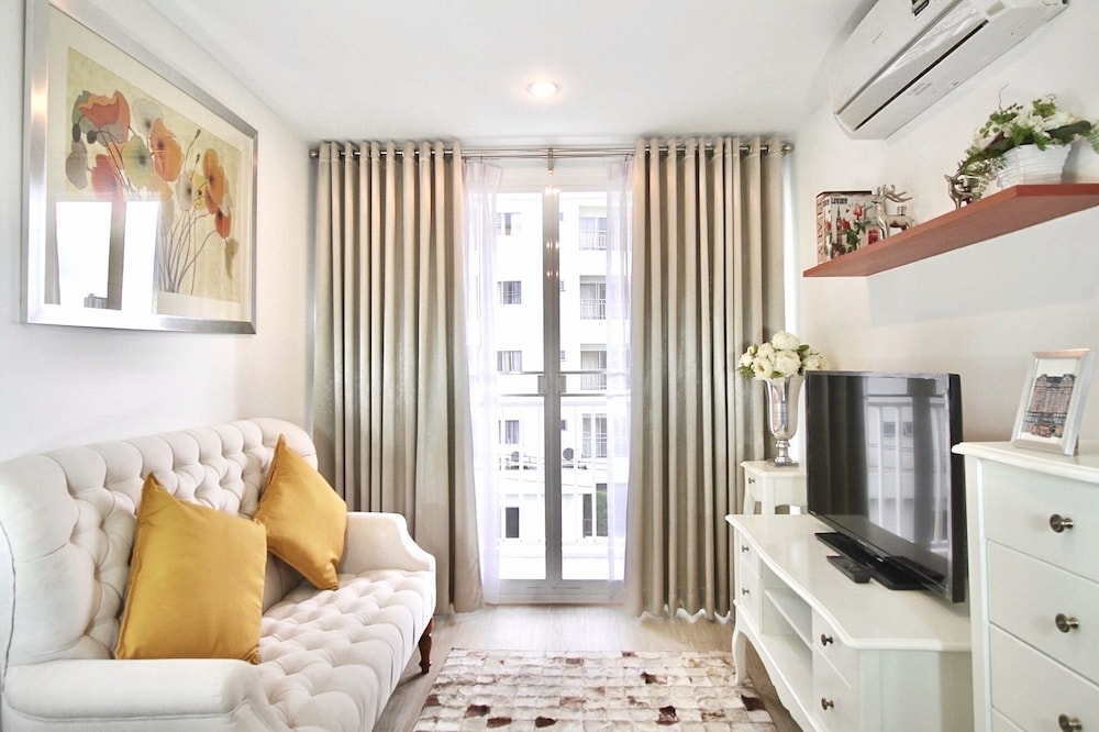 The Town Condo - Bangkok