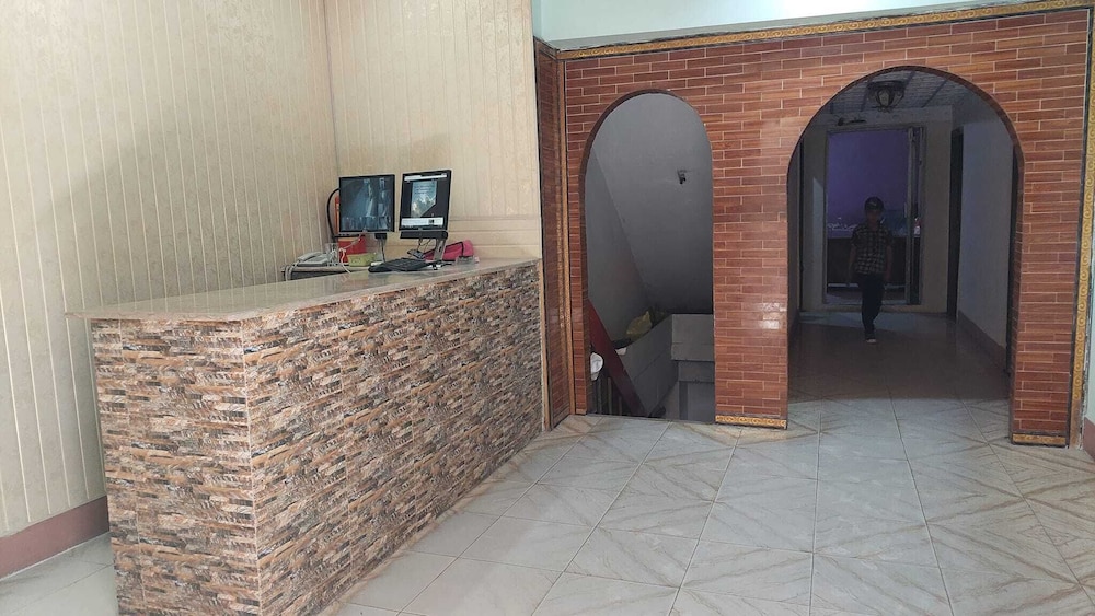 Gold Star Hotel - Láhaur