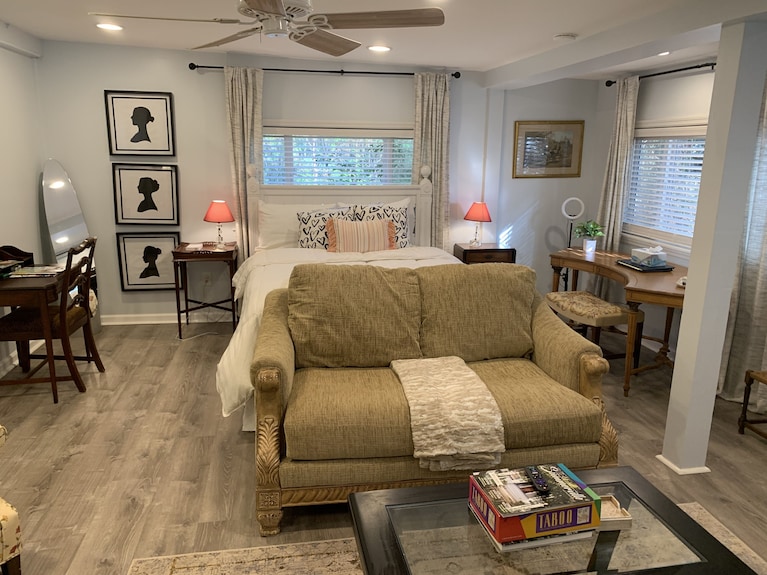 Guest House At Shepard Park - Park Setting On Private Grounds - South Carolina