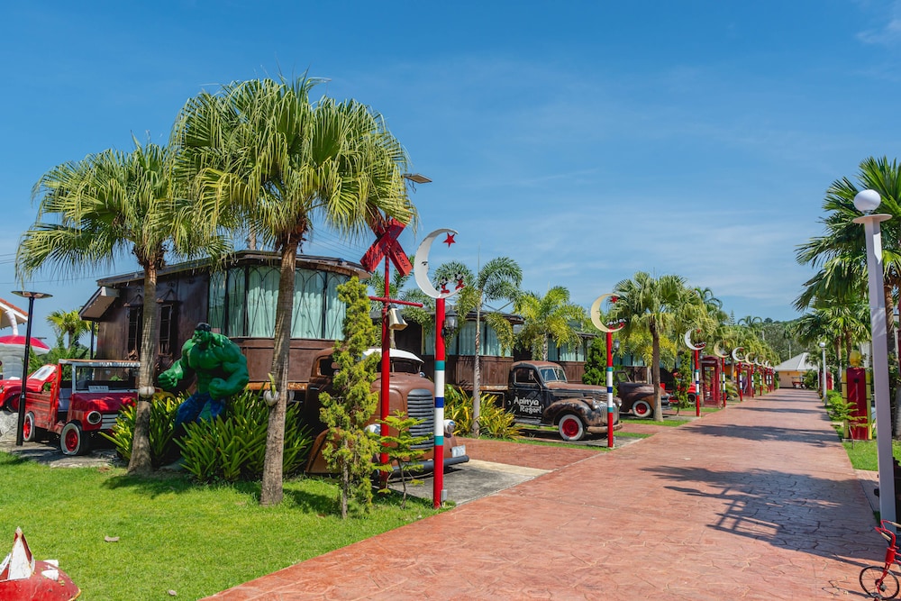 Apinya Resort Bangsarey - Sattahip