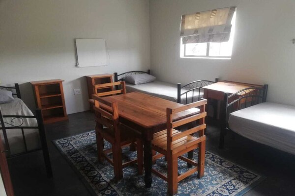 White House Guesthouse 29kew - Johannesburg