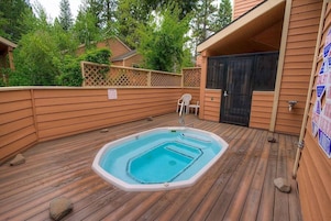 Apartamento, 2 quartos | Piscina