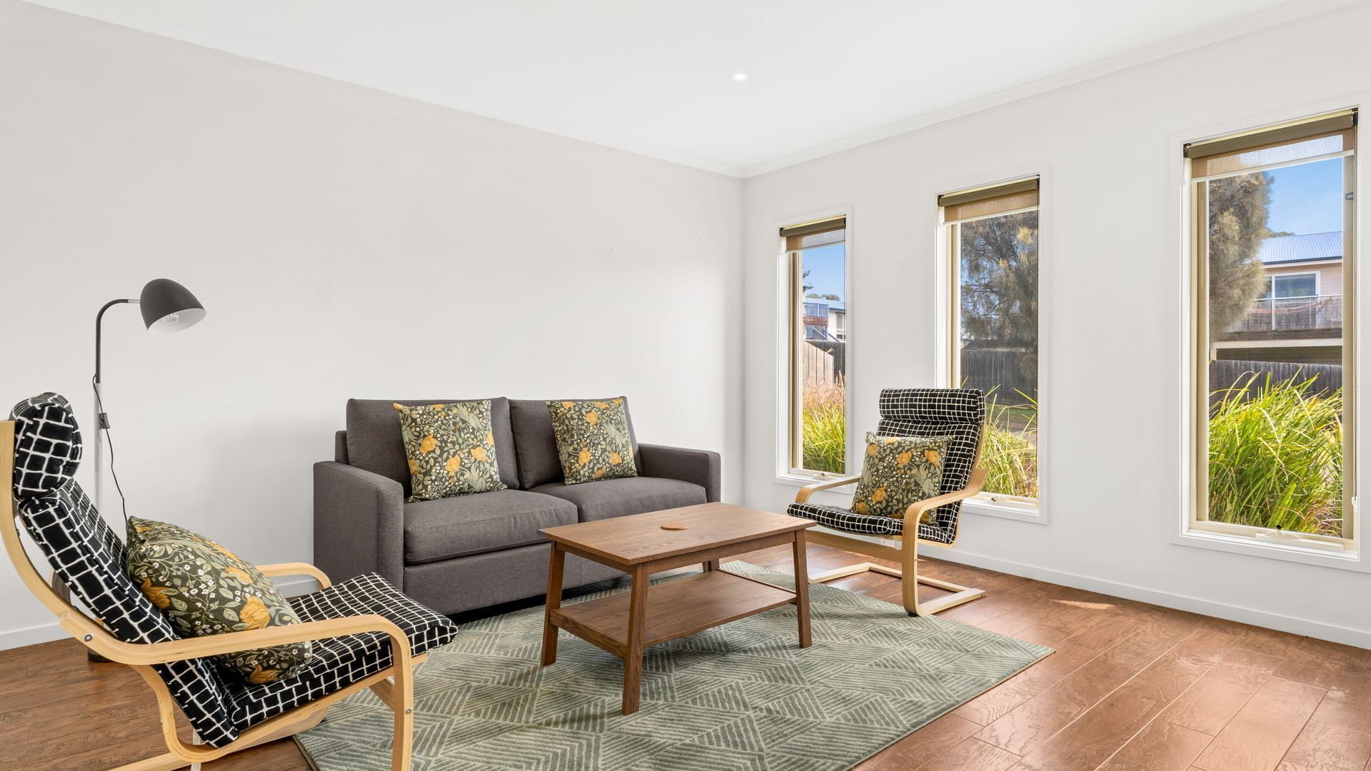 Shallow Water Retreat In Cowes - Melbourne