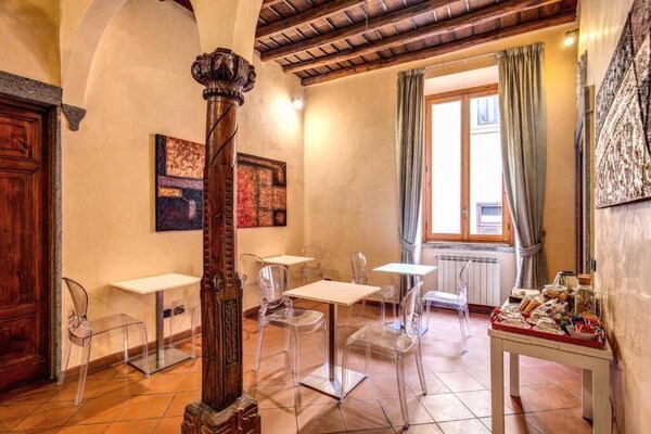 Magenta Collection Fico - Rome